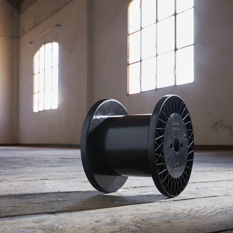 Spazzolplastica | Plastic spools for edm wire