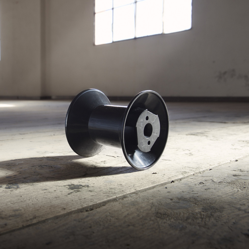 PLASTIC SPOOL HKV125 | Biconical Spools | Spazzolplastica